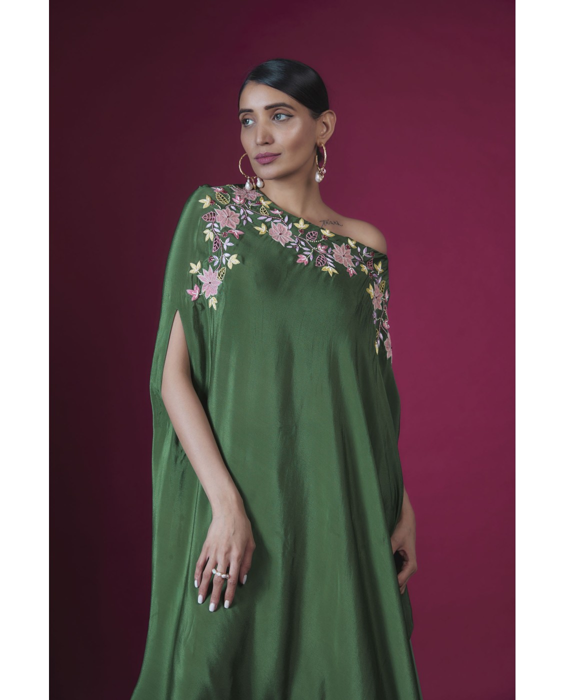 Floral Creaper Cape Set